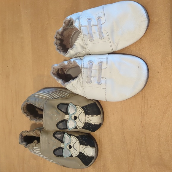 Robeez | Shoes | Pair Of Robeez Soft Soles 824m Size | Poshmark